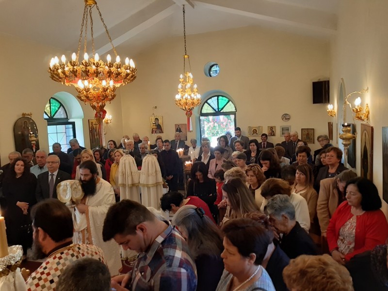 Ο Μητροπολίτης Χαλκίδος στην Ανακομιδή του Ιερού Λειψάνου του Αγίου ...