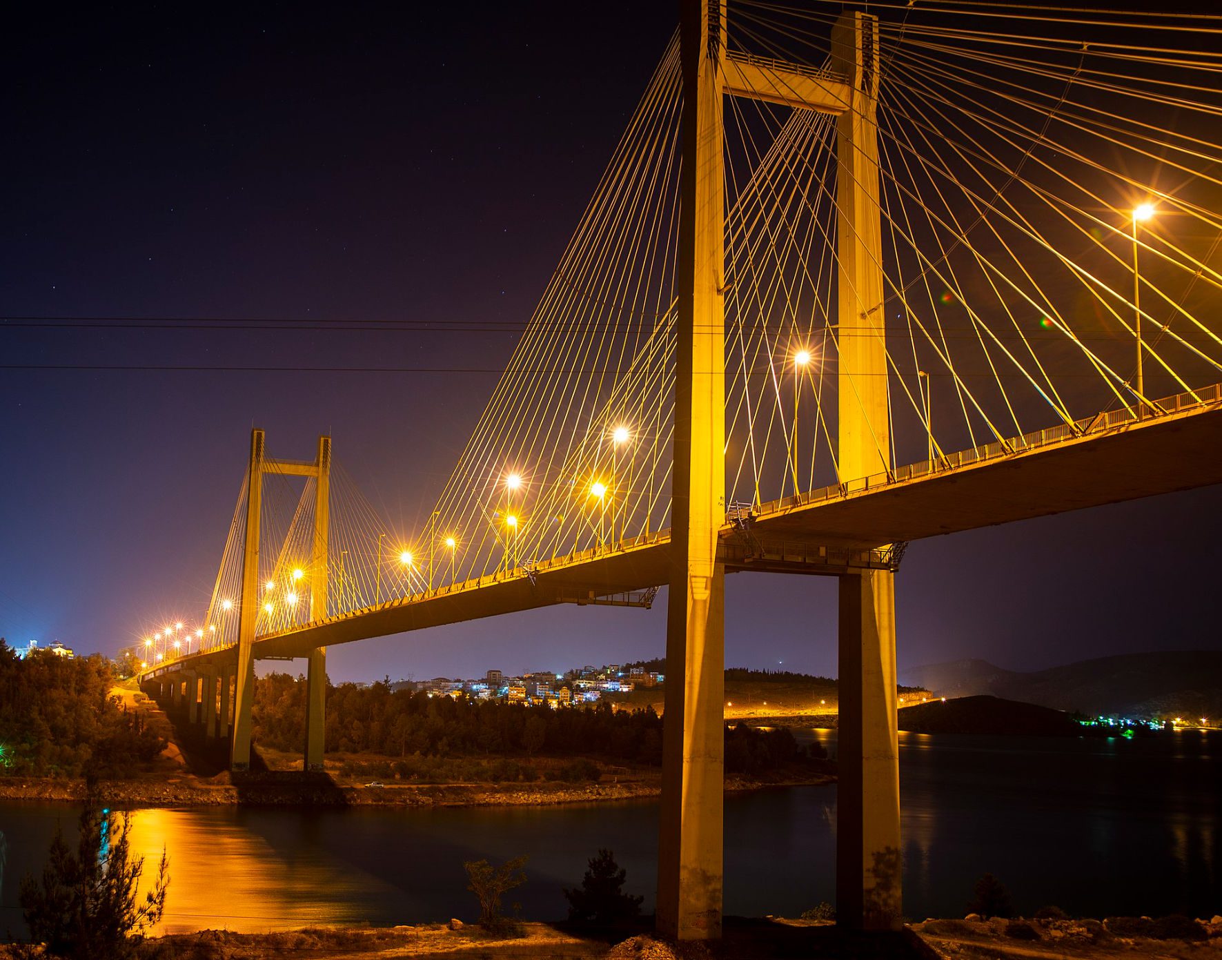 Εύβοια: Το καταραμένο σημείο - Εκεί γίνονται αυτοκτονίες | eVima | Ειδήσεις Εύβοια