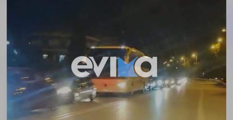 Χάος στους δρόμους της Εύβοιας: Σταματημένα τα αμάξια από το Βασιλικό έως την υψηλή γέφυρα ...