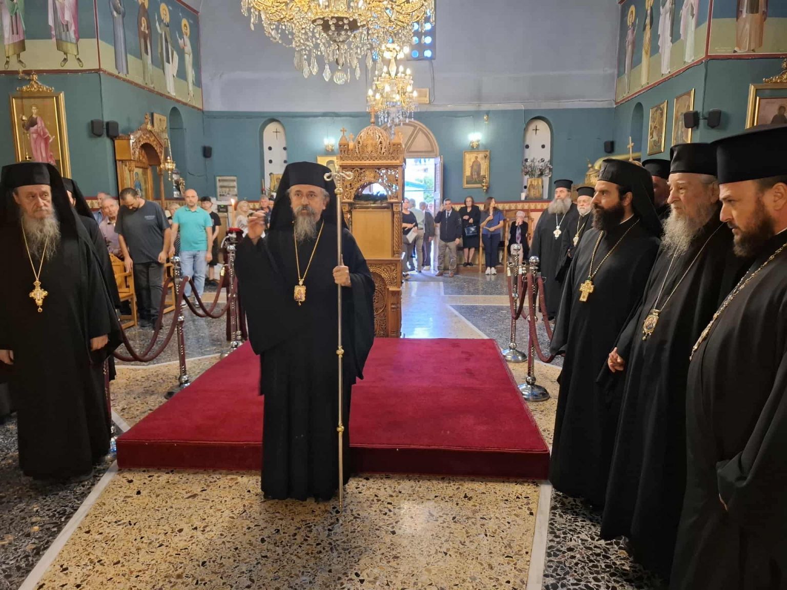 Λαμπρή τελετή σε λιμάνι της Εύβοιας για την εορτή του Οσίου Κυριακού ...
