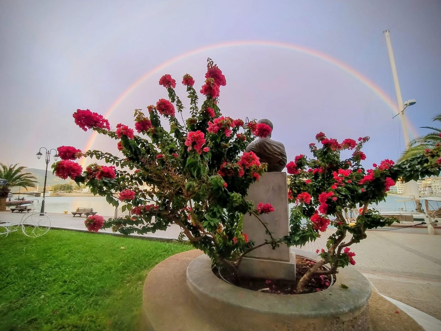 Εντυπωσιακό ουράνιο τόξο «έντυσε» την Εύβοια το πρωί της Δευτέρας – Δείτε εικόνες - LamiaFM1.gr